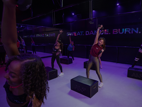 AKT | BANDS. TONE. CIRCUIT. DANCE CLASS STUDIO.